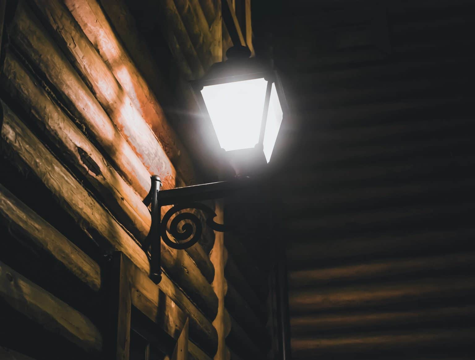 Benefits to Go Solar | EVOLVsolar